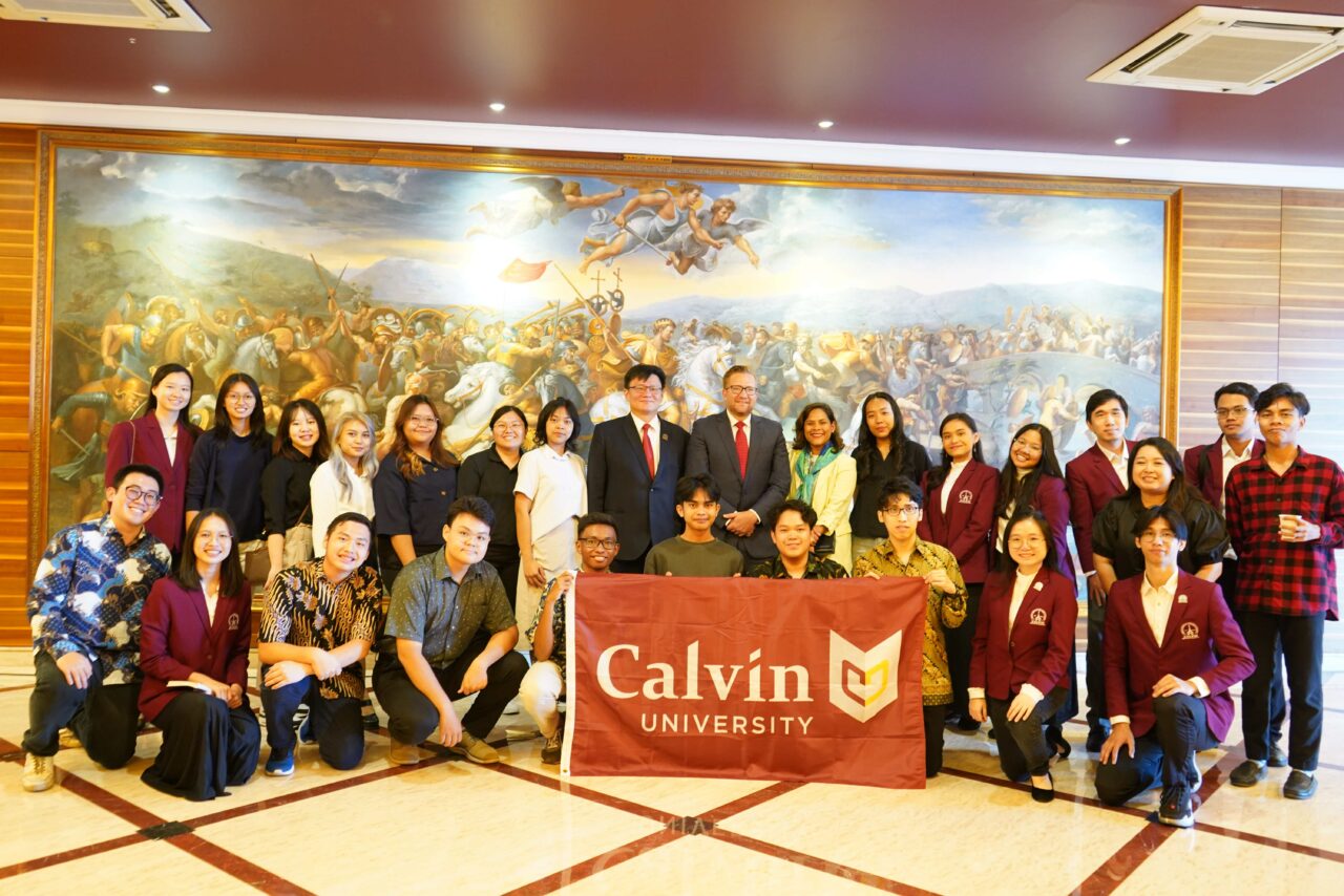 Penandatanganan Initial MoU antara Calvin Institute of Technology (CIT ...